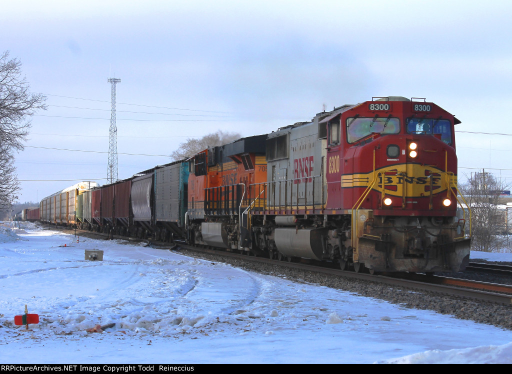 BNSF 8300